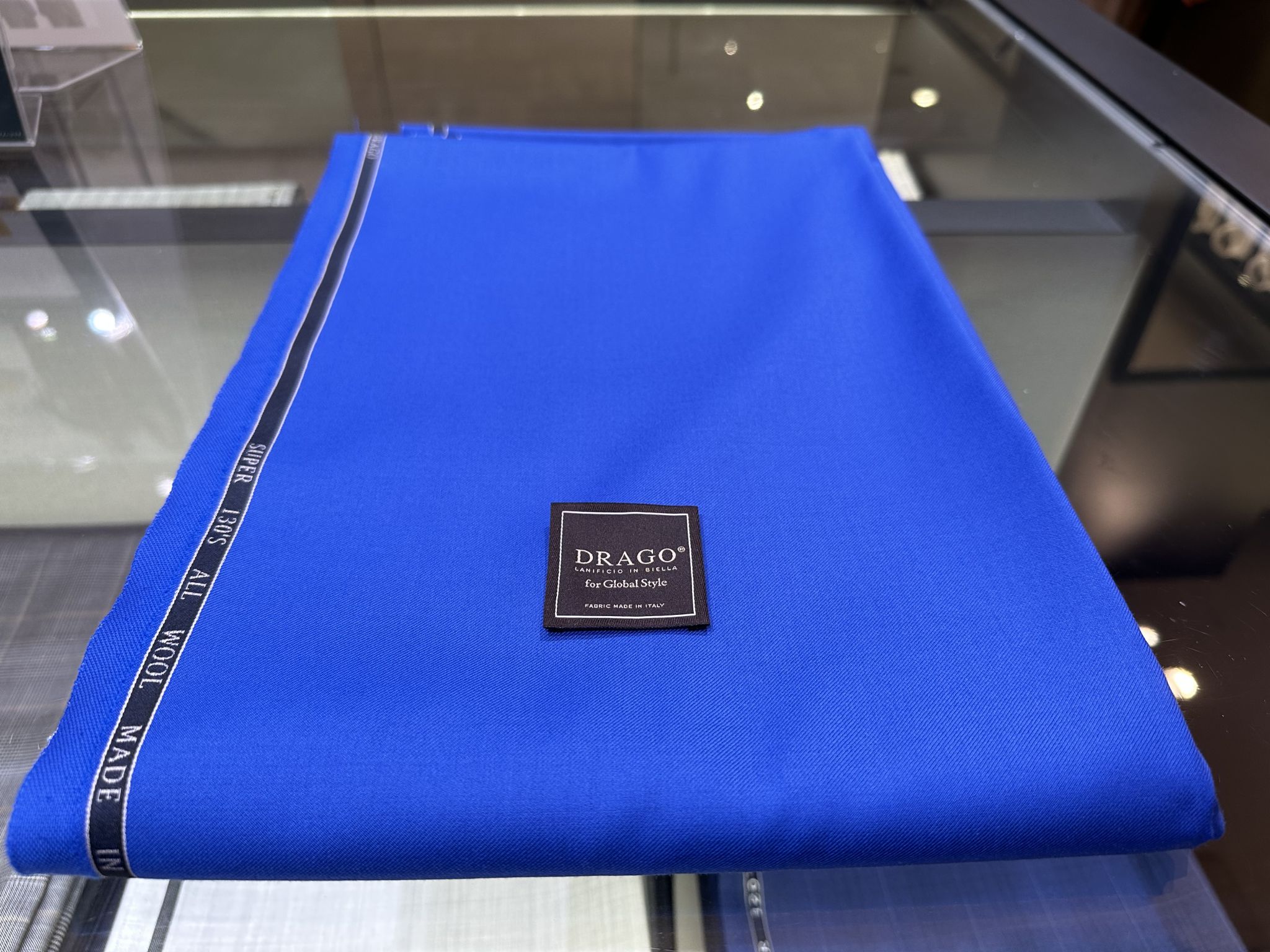 DRAGO（ドラゴ）生地のご紹介【Kurax仙台店】｜オーダースーツならGlobal Style（グローバルスタイル）