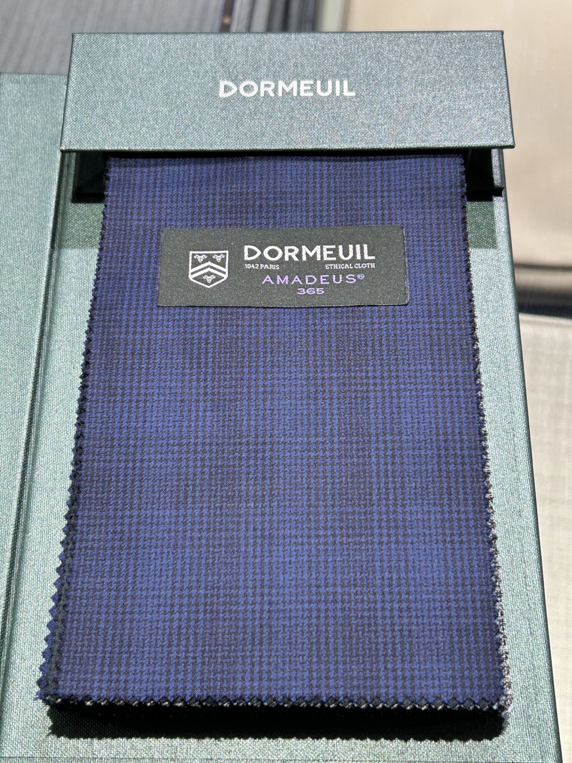 DORMEUIL「AMADEUS 365」とは？ 【町田東急ツインズ店】｜オーダースーツならGlobal Style（グローバルスタイル）