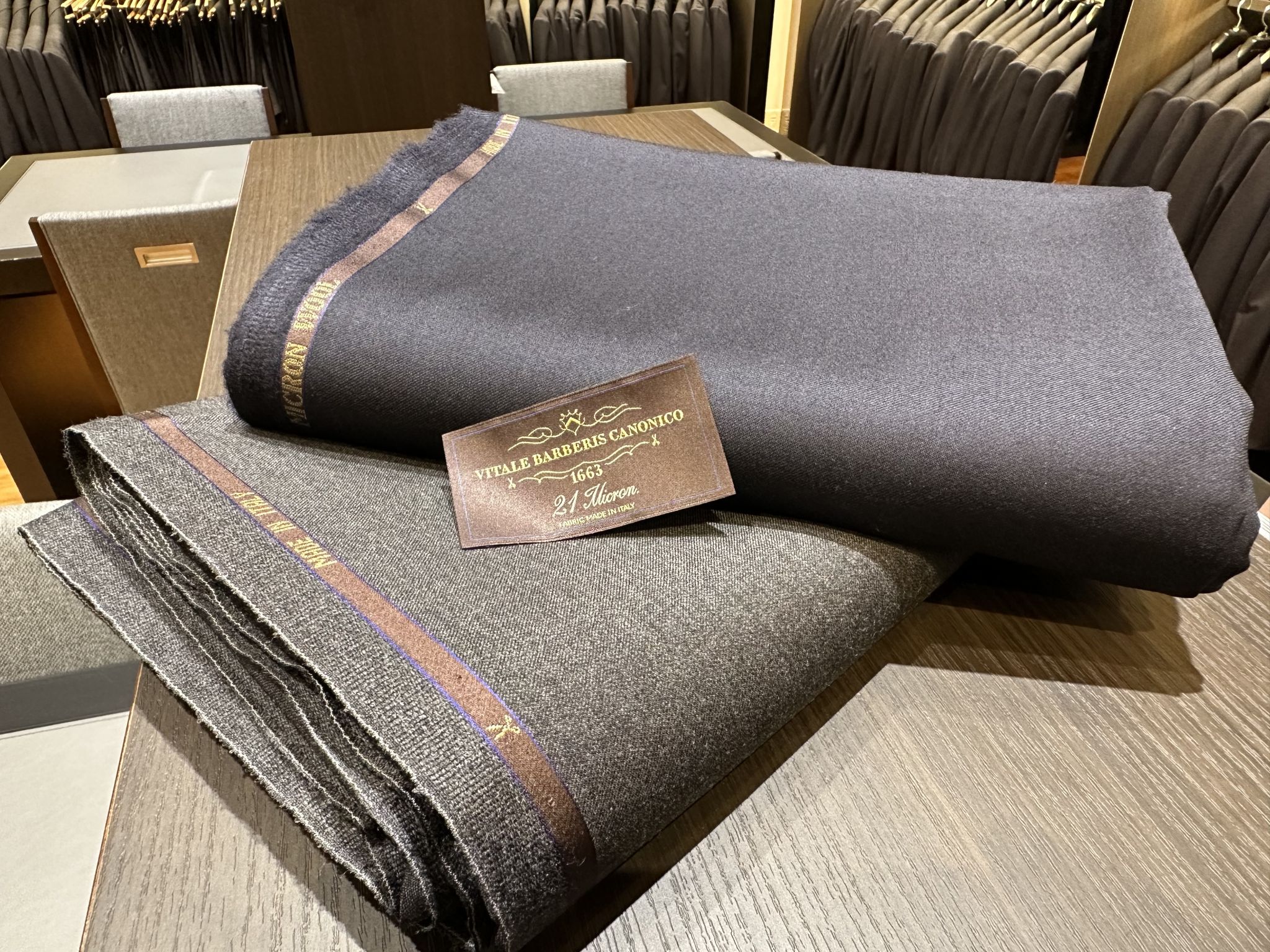 人気ブランド『カノニコ』からお得な新作生地が入荷！！【Kurax仙台店】｜オーダースーツならGlobal Style（グローバルスタイル）